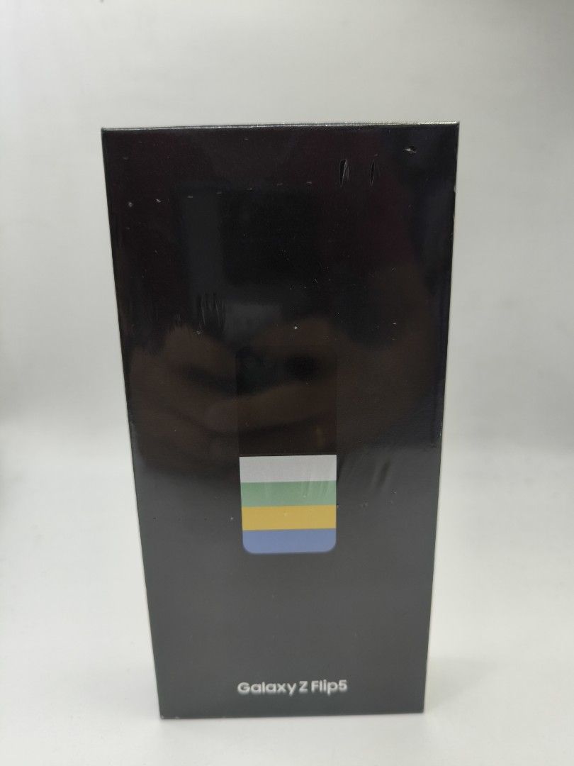 Galaxy Z Flip 5 Blue 256GB, Mobile Phones & Gadgets, Mobile Phones ...