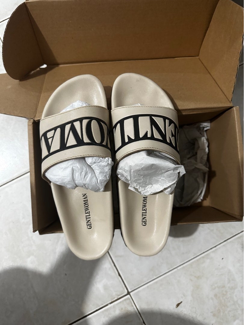 Gentle Woman Cream Slides, Women's Fashion, Footwear, Slippers and ...