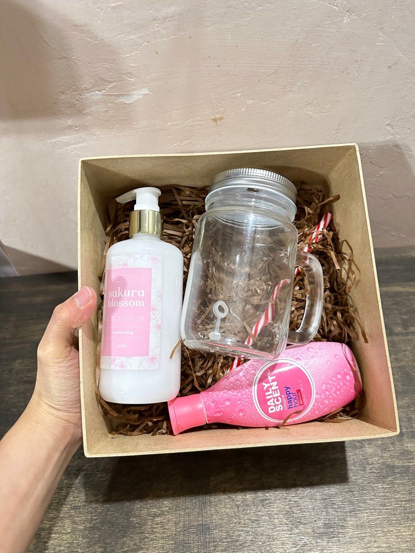 Gift Set with Aesthetic Box, Food & Drinks, Gift Baskets & Hampers on ...