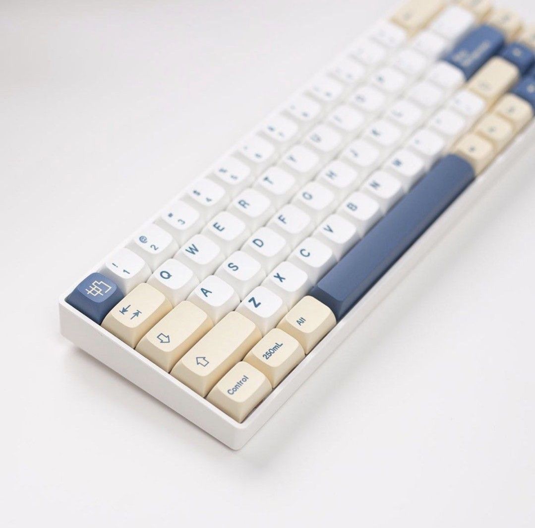 GMK Soya Milk PBT keycaps (clones), Computers & Tech, Parts ...