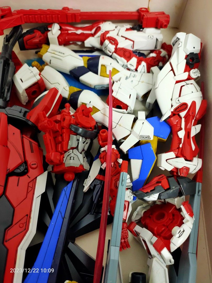 Gundam strike freedom and Astray red frame, Hobbies & Toys, Toys ...