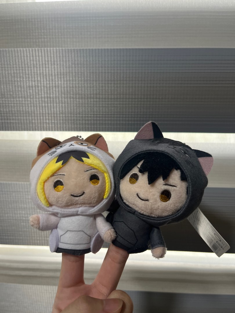 Haikyuu Kuroo and Kenma Finger Puppets, Hobbies & Toys, Memorabilia ...