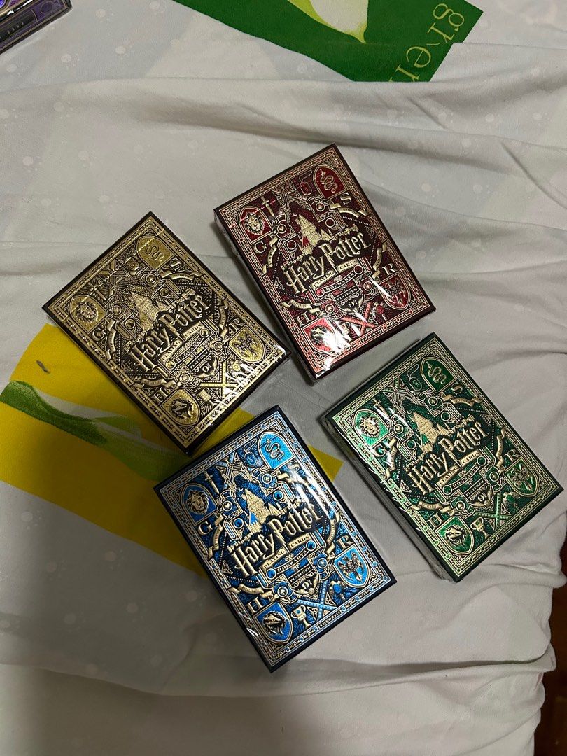 Harry Potter Hogwarts Playing Cards, Hobbies & Toys, Memorabilia & Collectibles, Fan Merchandise ...