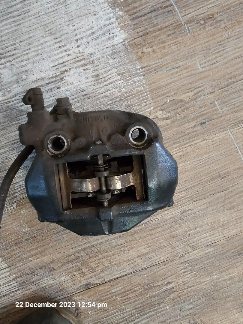 Original Japan Sumitomo brake callipers sets, Car Accessories ...