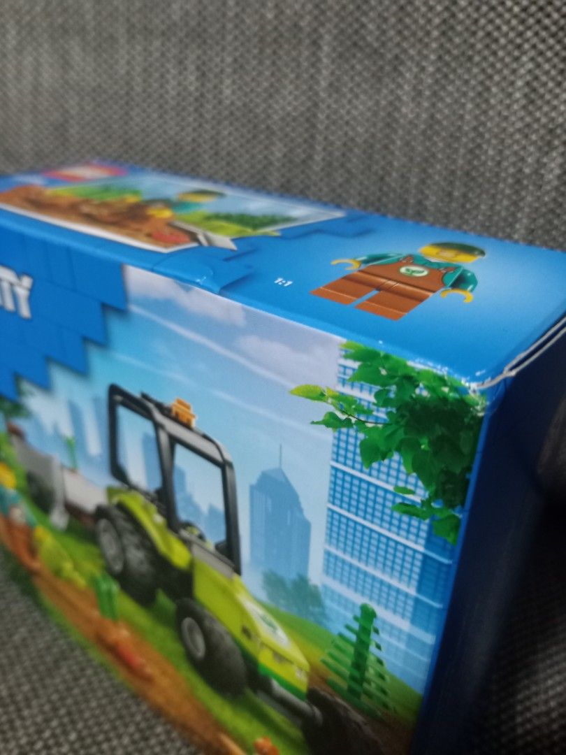 LEGO City Park Tractor 60390, Toy with Trailer for Kids Ages 5 Plus ...