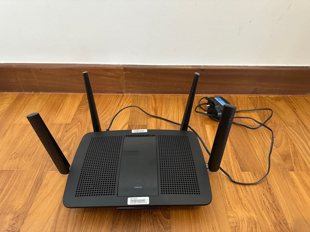 Linksys Router EA8100, Computers & Tech, Parts & Accessories ...