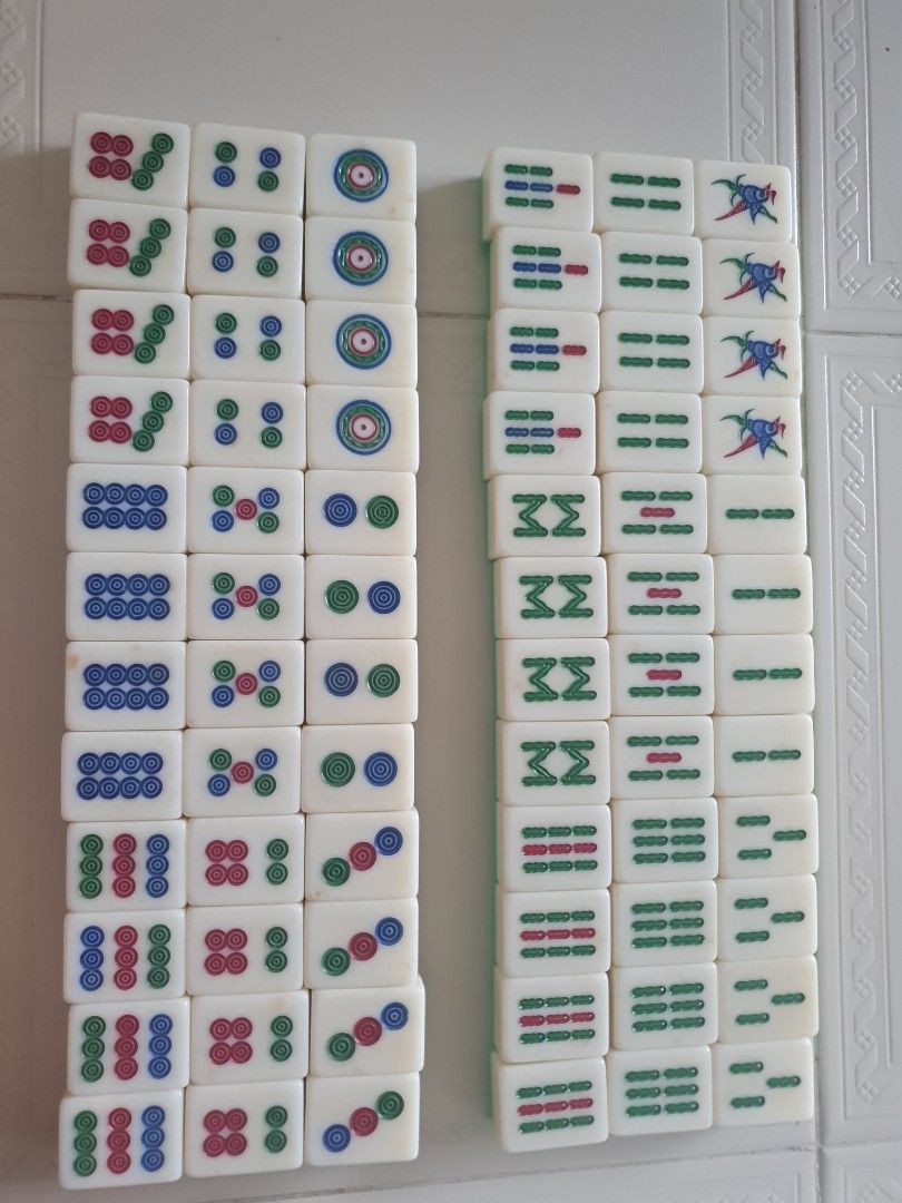mahjong tiles standard size, Hobbies & Toys, Toys & Games on Carousell