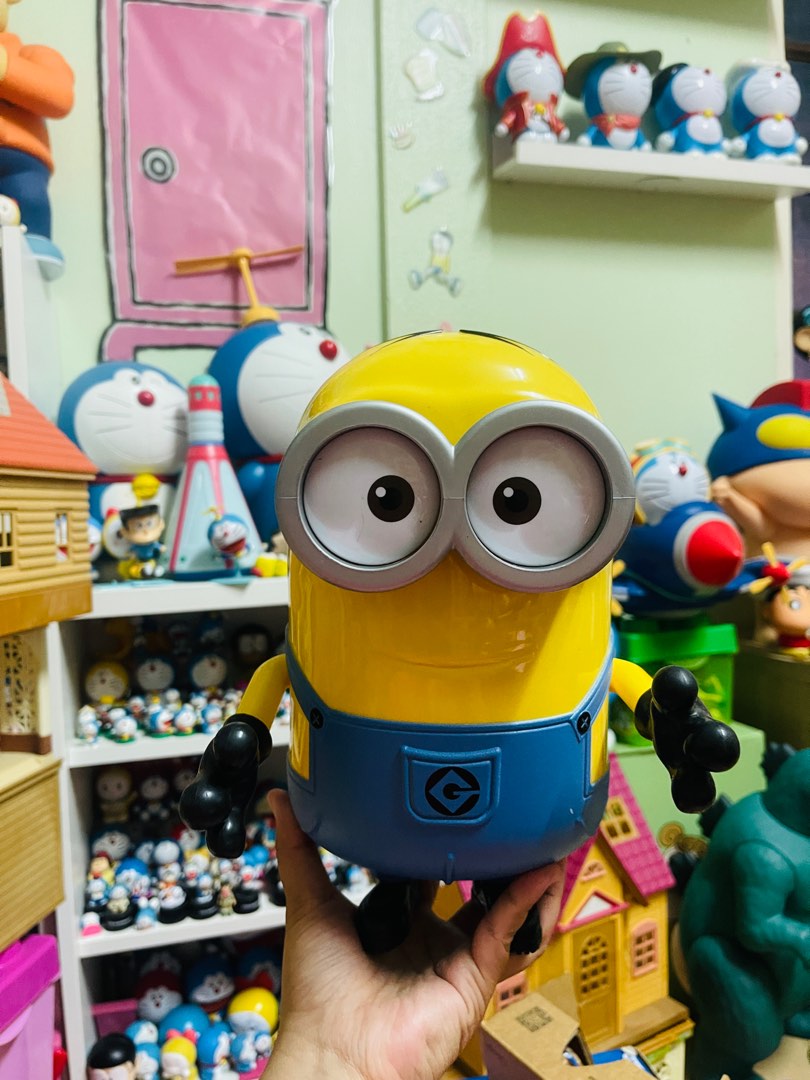 Minion popcorn bucket container usj universal studio japan, Hobbies ...