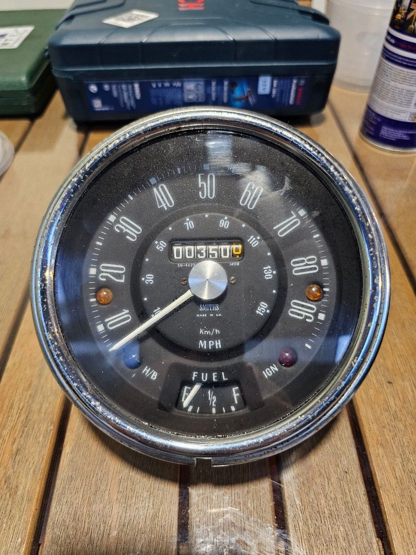 Morris Minor Speedo Meter, Car Accessories, Accessories on Carousell