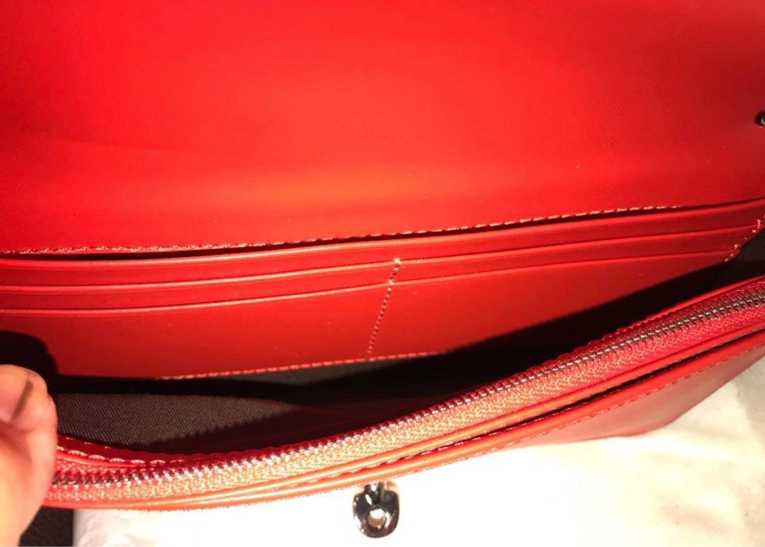 Mulberry wallet on chain, Women's Fashion, Bags & Wallets, Clutches on ...
