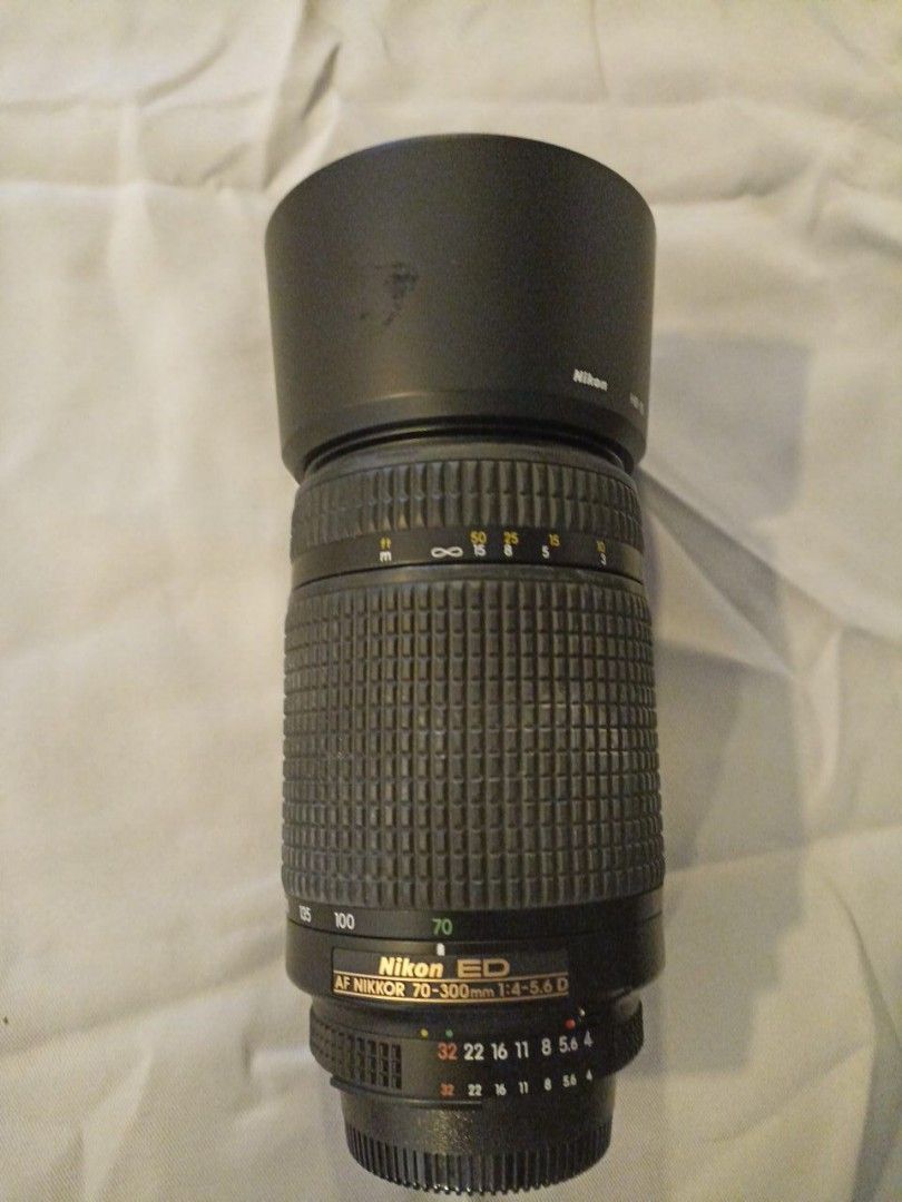 Nikon 70-300mm ED AF D Lens, Photography, Lens & Kits on Carousell