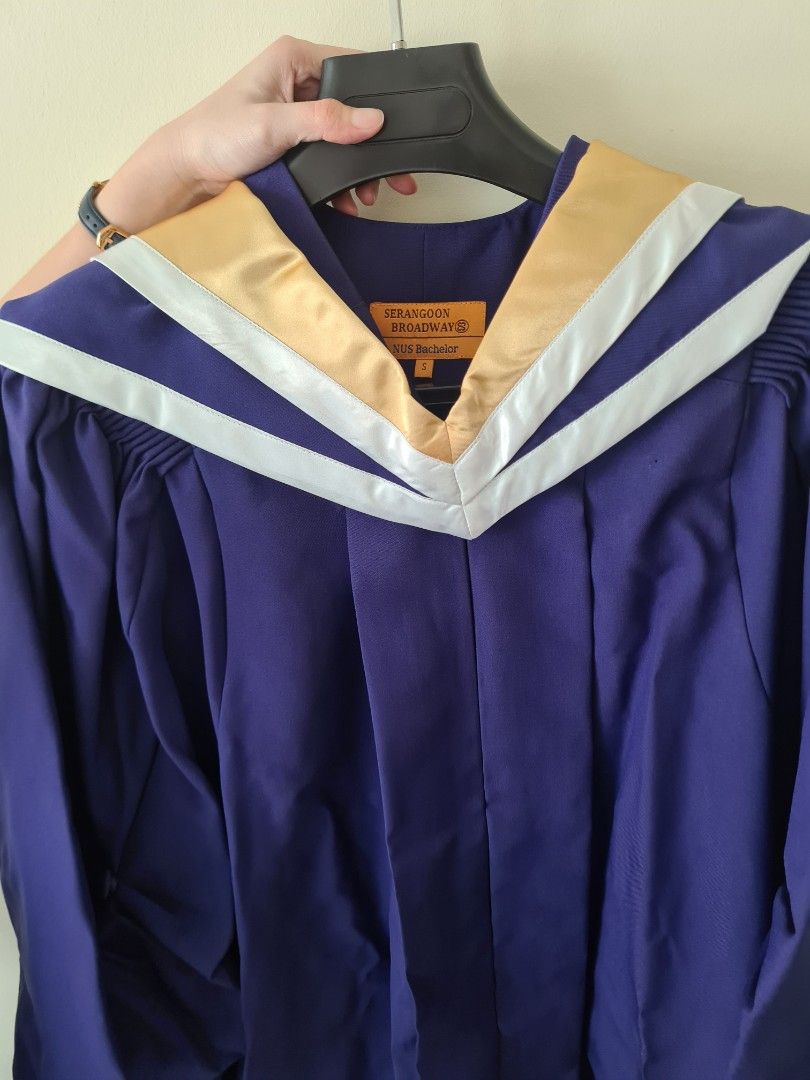 NUS Engineering Graduation Gown with Sash and Motarboard, Men's Fashion ...