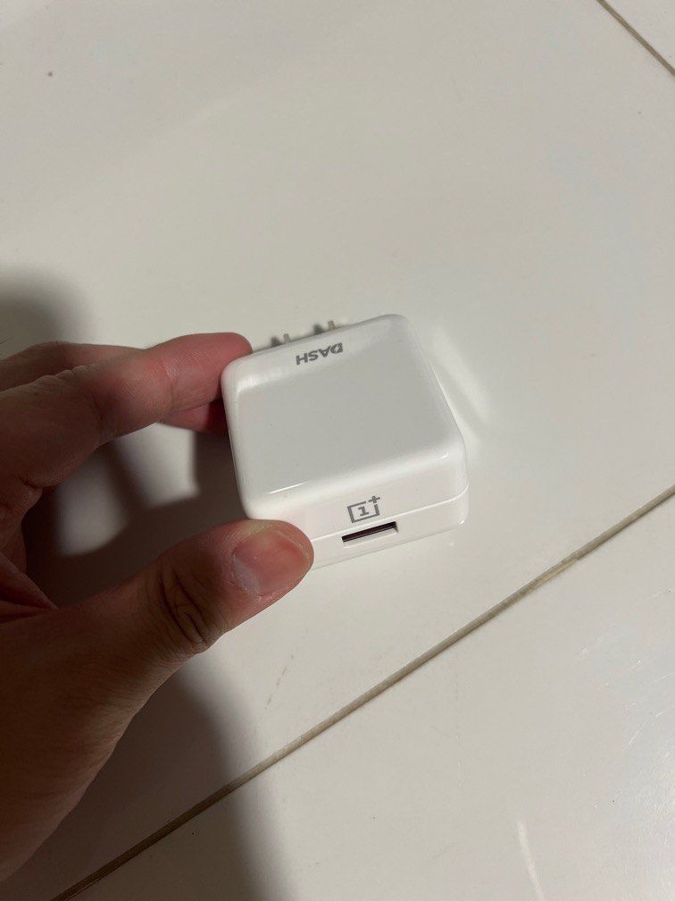 OnePlus Dash Charger (20w) FAST, Computers & Tech, Parts & Accessories ...