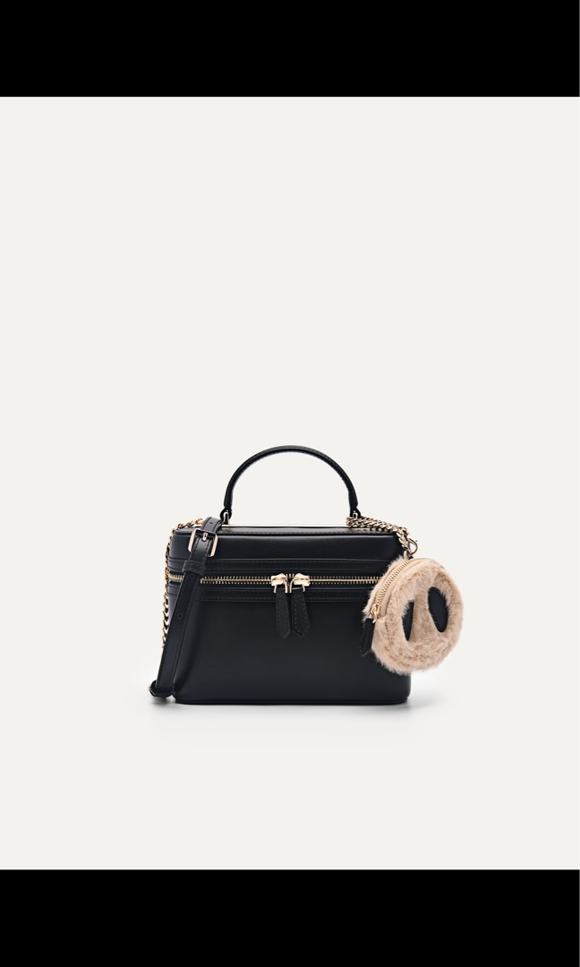 PEDRO Ari Boxy Shoulder Bag - Black, Women's Fashion, Bags & Wallets ...