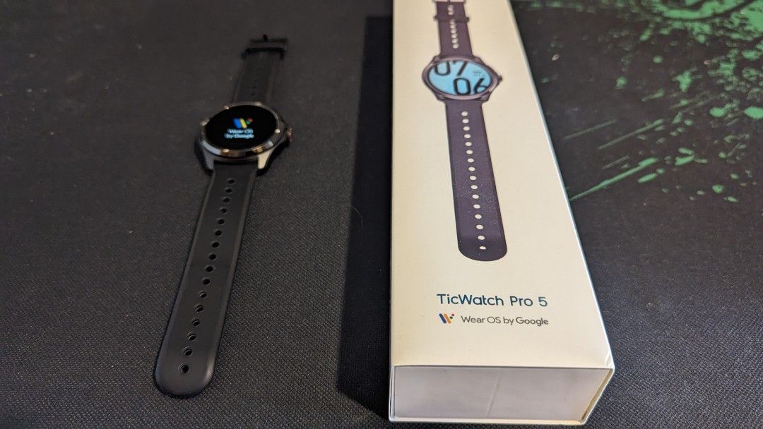 Tickwatch Pro 5 smartwatch, Mobile Phones & Gadgets, Wearables & Smart ...