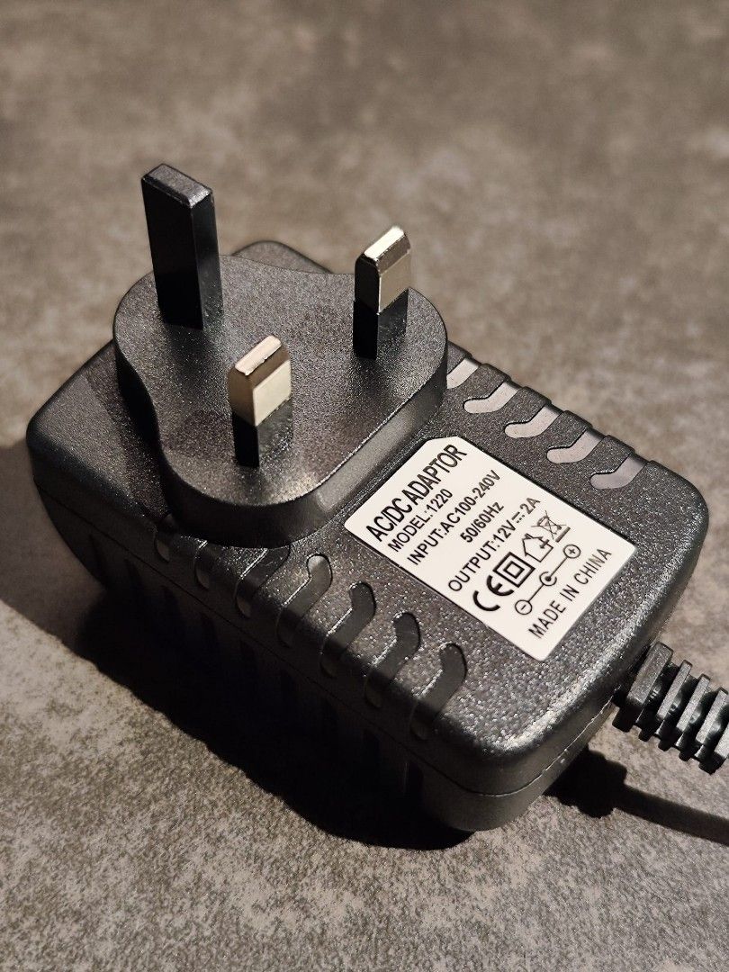 UK Plug 220V to 12V 2A Power Supplies 24W Plug, TV & Home Appliances ...
