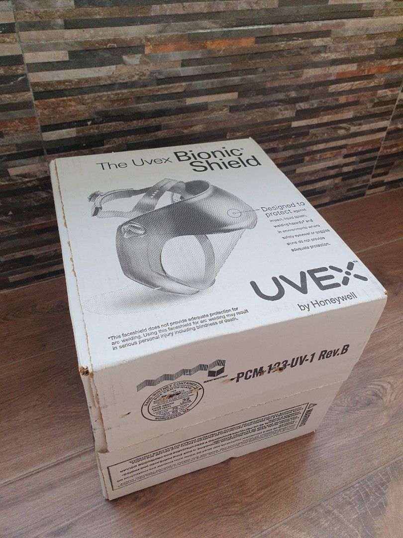 UVEX by Honeywell Bionic Face Shield with Clear Polycarbonate Visor ...