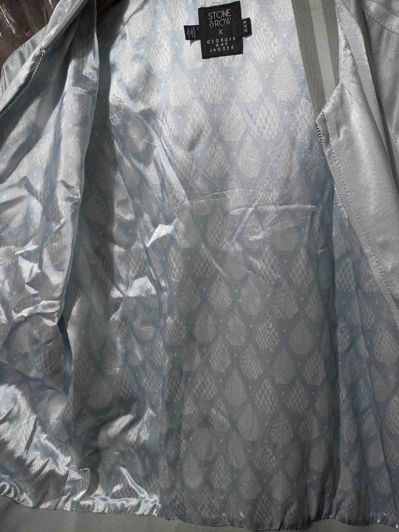 Volcom Stone Row x Georgia May Jagger Bomber Jacket, Women's Fashion ...