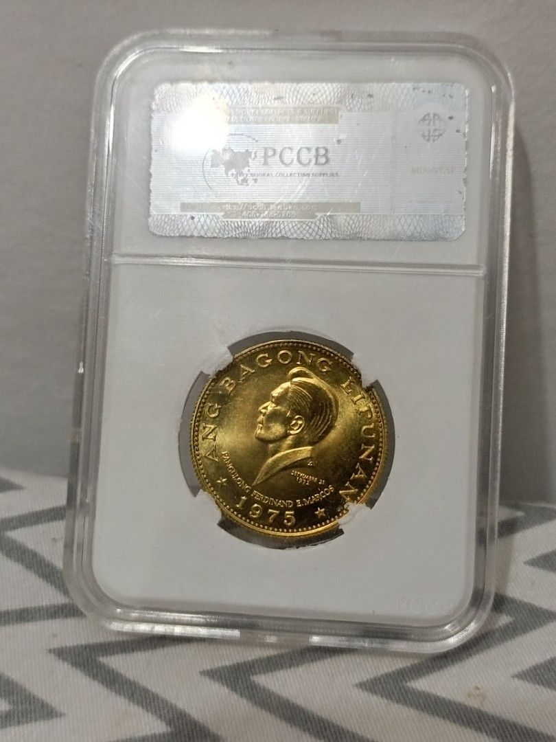 1000 Piso - Marcos Gold Coin 1975, Hobbies & Toys, Memorabilia ...