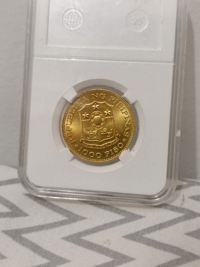 1000 Piso - Marcos Gold Coin 1975, Hobbies & Toys, Memorabilia ...