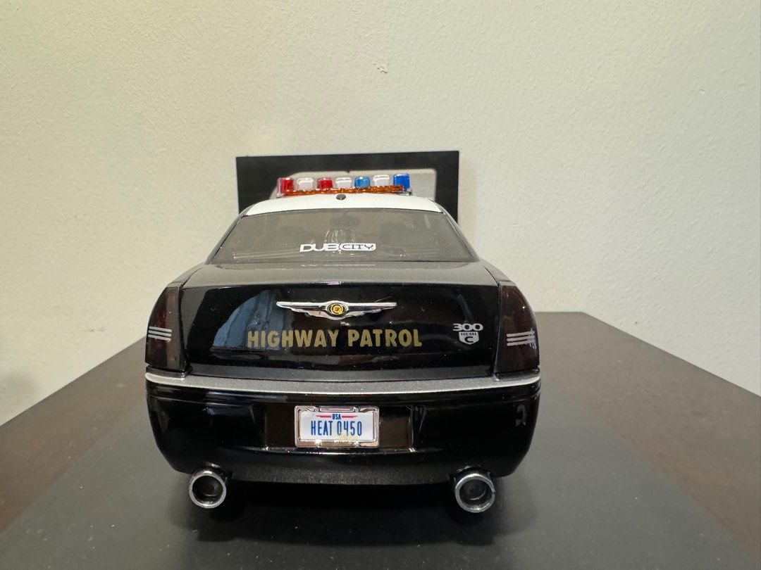 1/18 Jada Toys Chrysler 300C Police Car, Hobbies & Toys, Toys & Games ...
