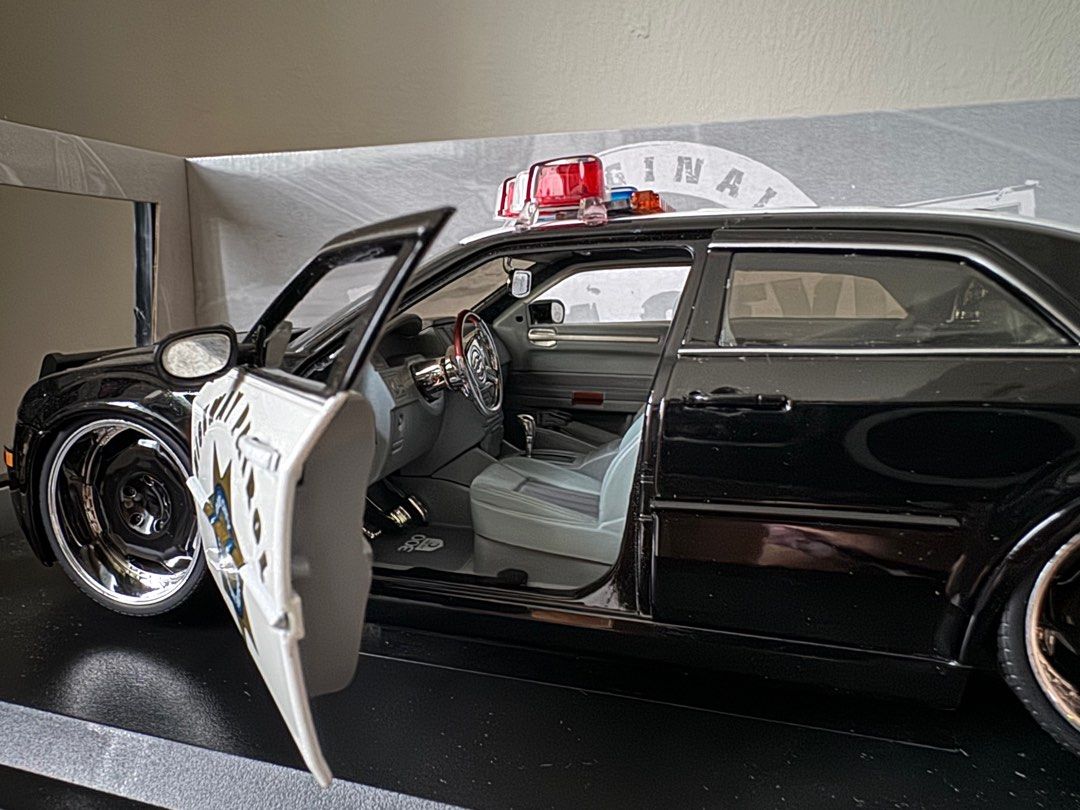 1/18 Jada Toys Chrysler 300C Police Car, Hobbies & Toys, Toys & Games ...