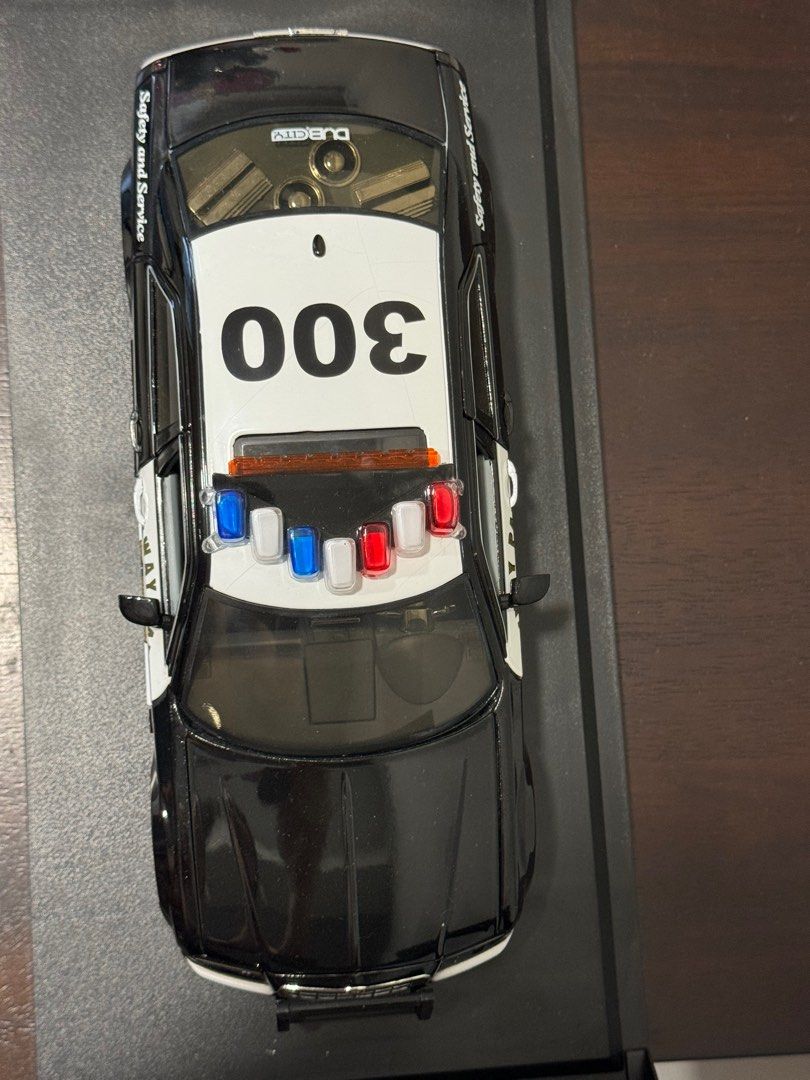 1/18 Jada Toys Chrysler 300C Police Car, Hobbies & Toys, Toys & Games ...