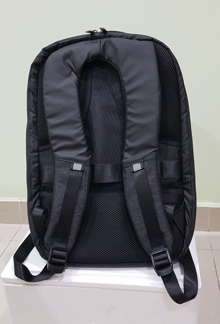 Arctic Hunter I-Omni Backpack (15.6" Laptop), Computers & Tech, Parts ...