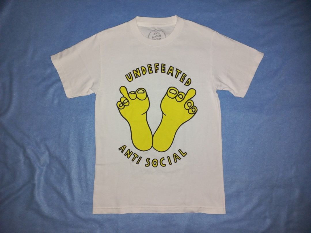 assx undefeated collab tee, Men's Fashion, Tops & Sets, Tshirts & Polo ...