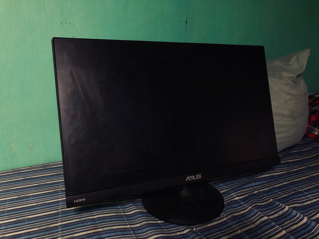 ASUS LCD MONITOR, Computers & Tech, Desktops on Carousell