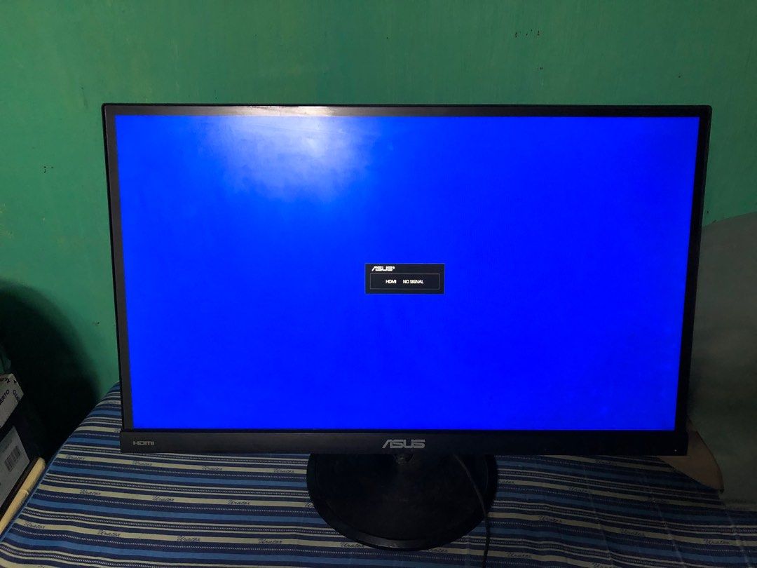 ASUS LCD MONITOR, Computers & Tech, Desktops on Carousell