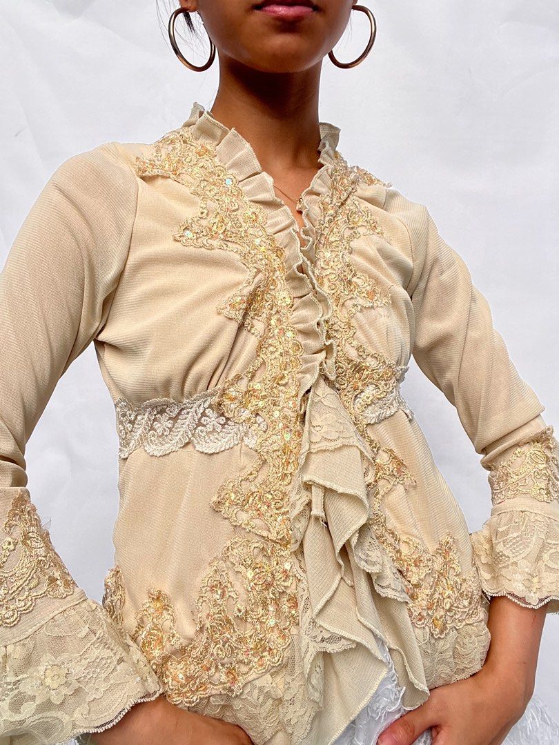 Beautiful Golden Jacket with Lace Frills, Women's Fashion, Coats ...