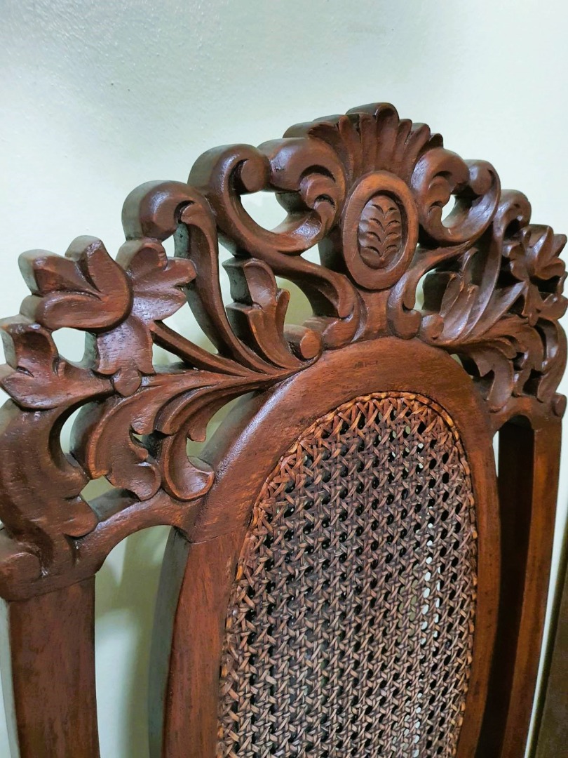 Beautiful old solihiya chair with intricate carvings, Hobbies & Toys ...