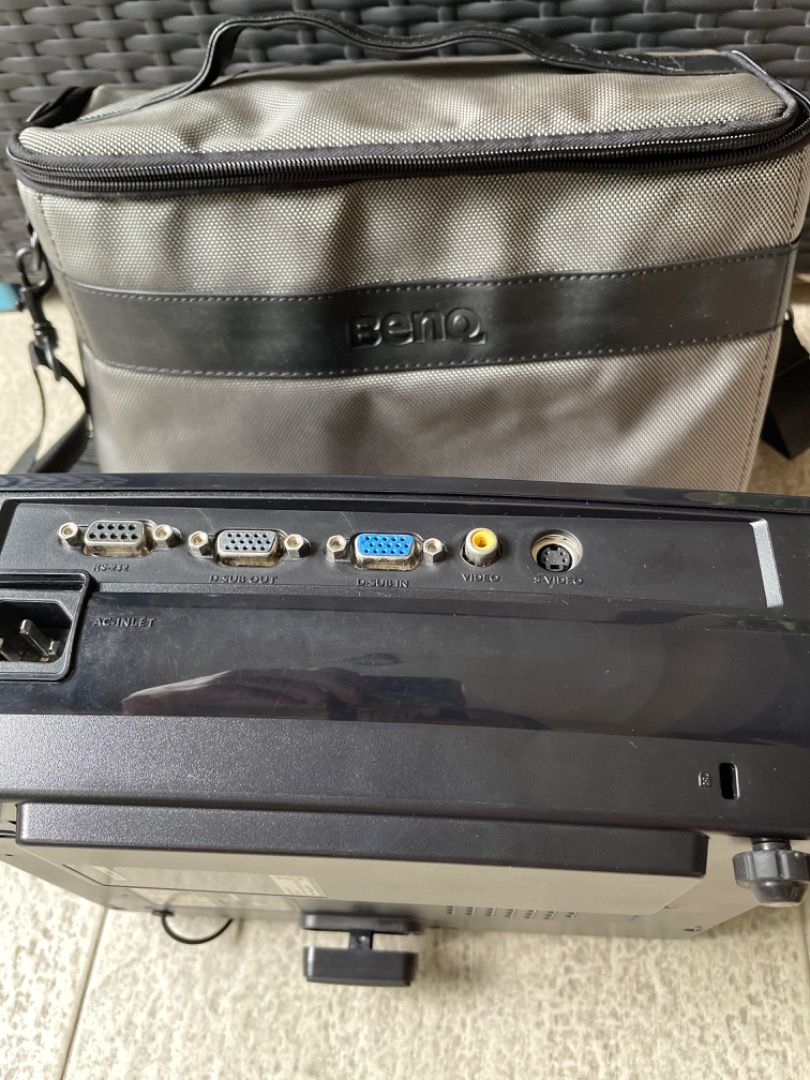 Benq Projector with hdmi connector , TV & Home Appliances, TV ...