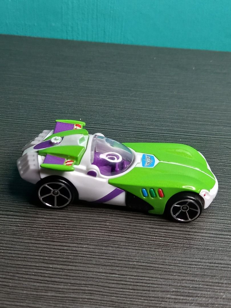 Buzz Lightyear-Toy Story 2018 Mattel Hot Wheels Car 1:64, Hobbies ...