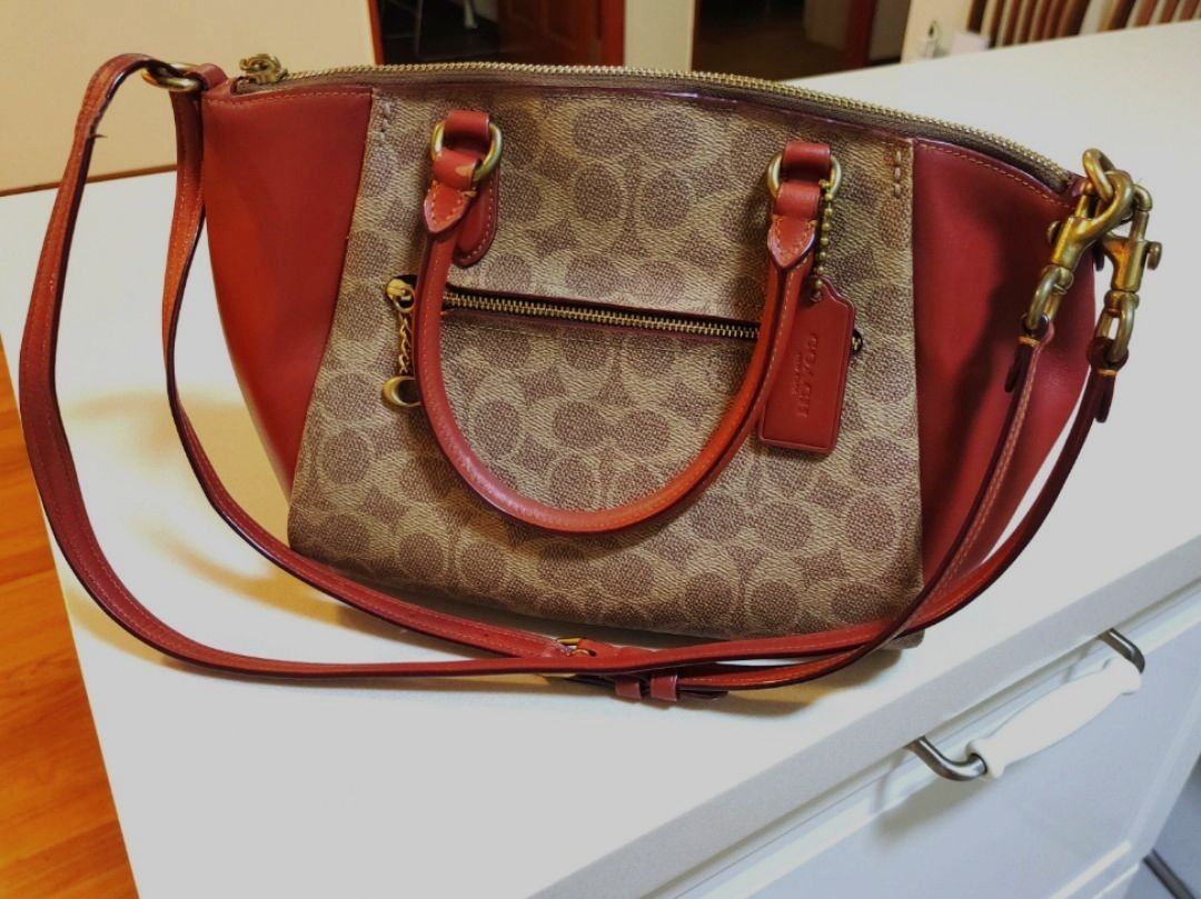 Coach Brand Shoulder bag, Women's Fashion, Bags & Wallets, Shoulder ...