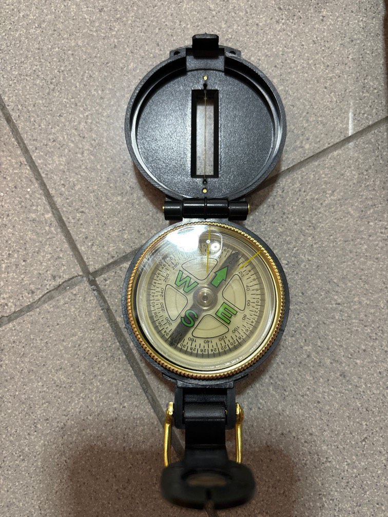 Compass, Hobbies & Toys, Memorabilia & Collectibles, Vintage ...