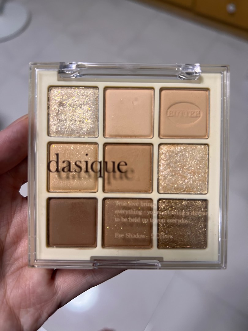Dasique Eyeshadow Palette #17 Butter Cream, Beauty & Personal Care ...