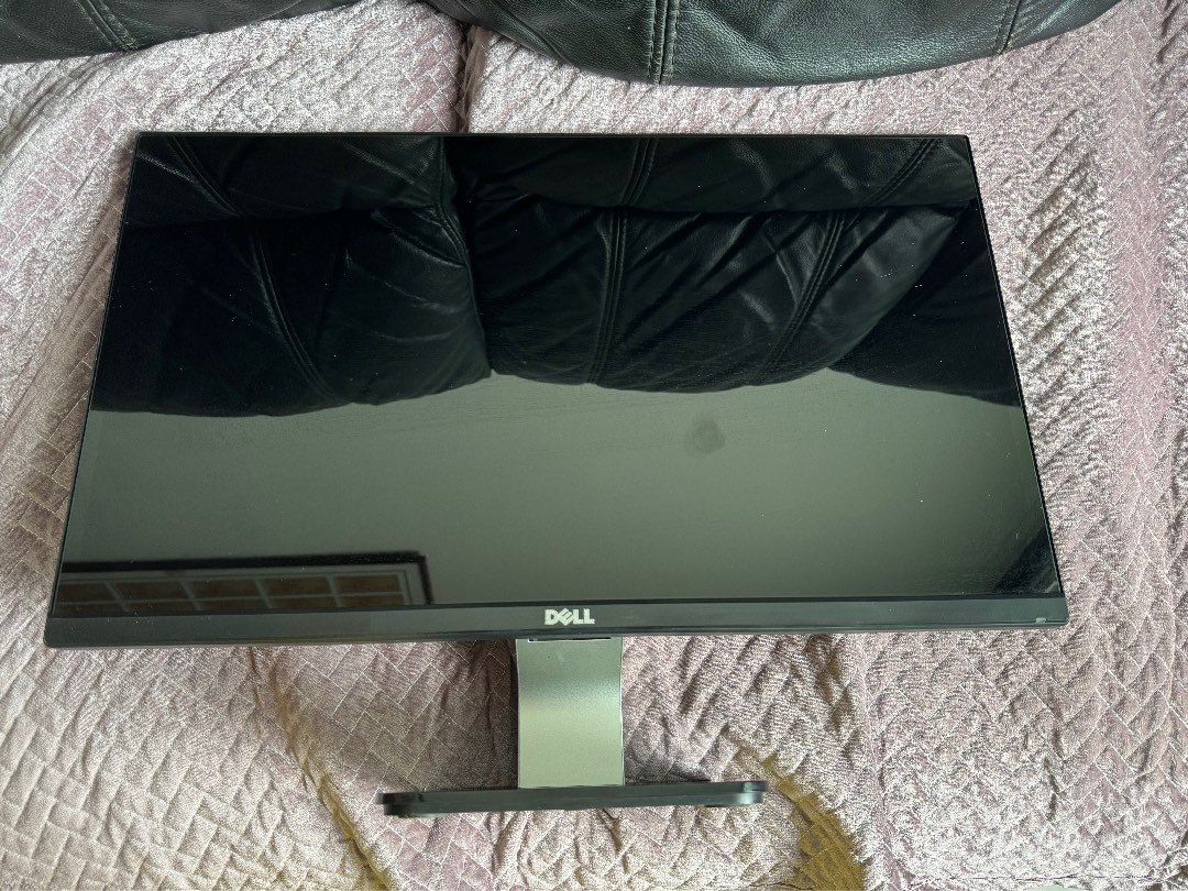 Dell Monitor 24 inch, Computers & Tech, Parts & Accessories, Monitor ...