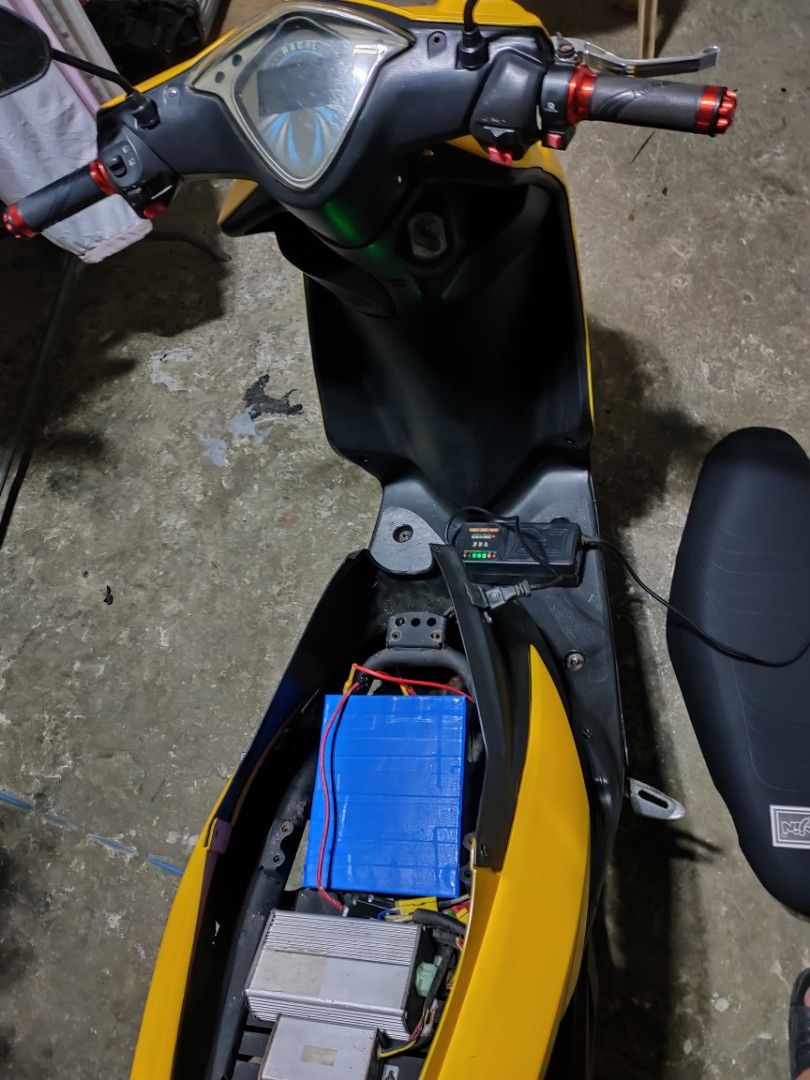 E-bike mio look, Motorbikes, Motorbikes for Sale on Carousell