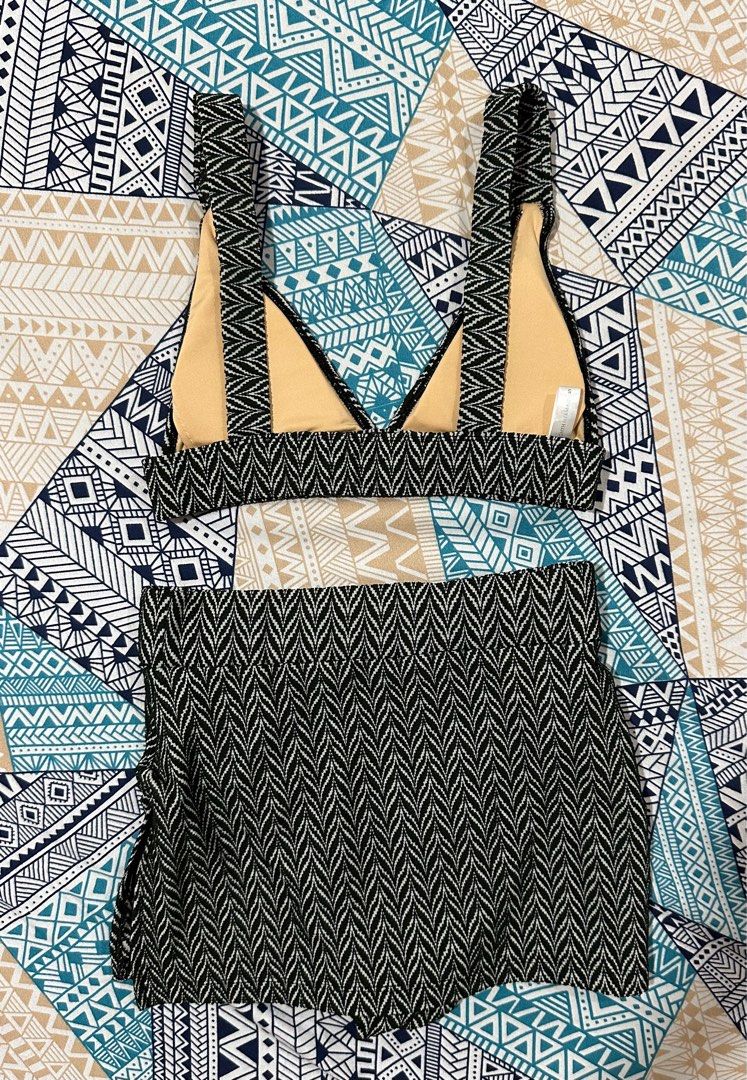 Eighth Mermaid Ramona Set in Black Tangle, Women's Fashion, Swimwear ...