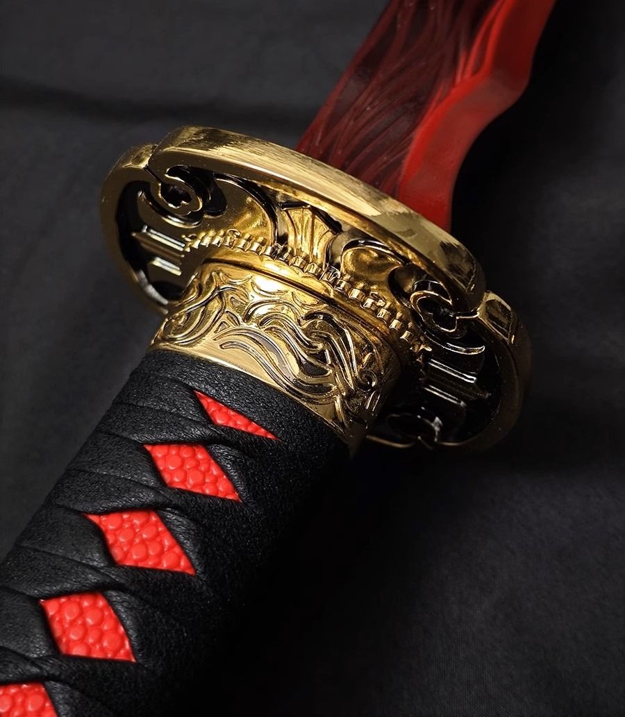 Elden Ring : Rivers of Blood Prop (comes with sheathe), Hobbies & Toys ...