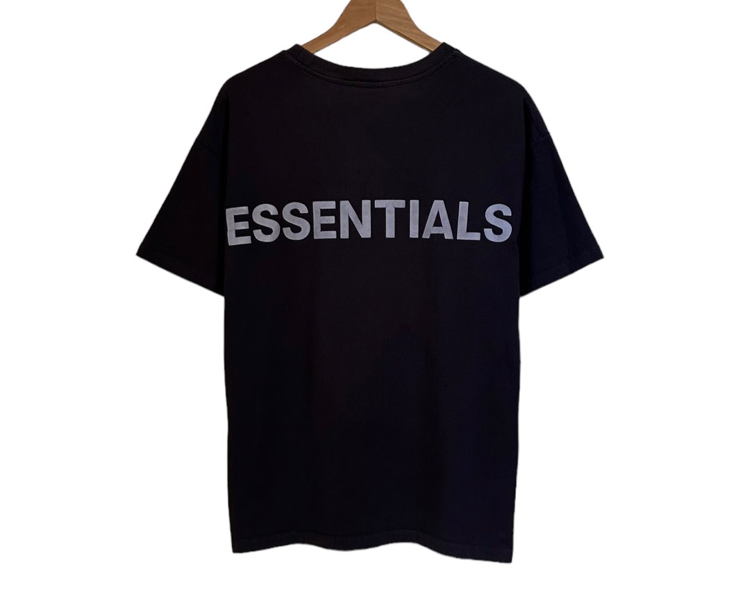 Essentials 3M Reflective Logo tee, Men's Fashion, Activewear on Carousell