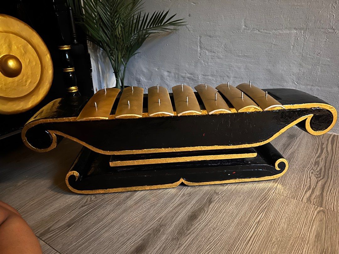 gamelan saron, Hobbies & Toys, Music & Media, Musical Instruments on ...