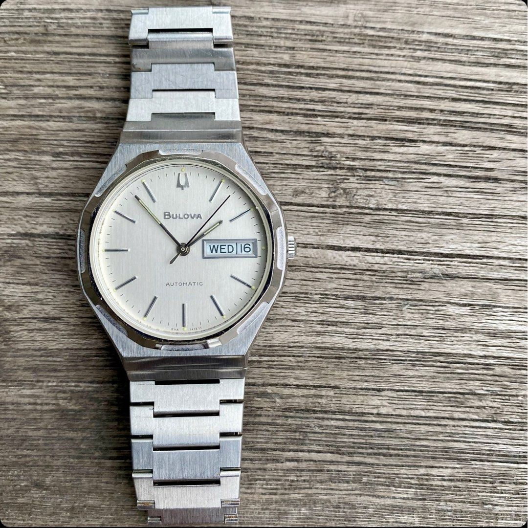 (Guarantee booklet/Box set/Hang tag) Vintage BULOVA steel DAY DATE aka ...