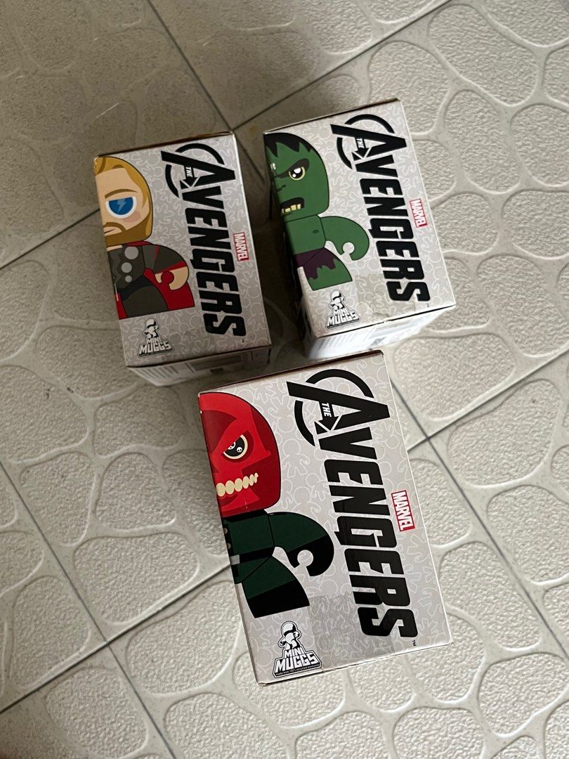 Hasbro mini muggs marvel avengers Thor hulk captain America red skull ...