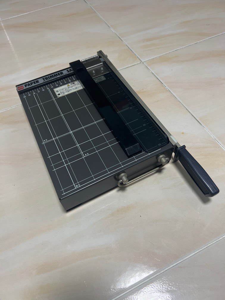 Heavy Duty B5 Paper Trimmer - Made In Japan, Hobbies & Toys, Stationery ...