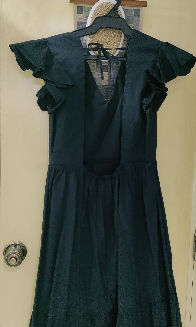 Hey Riley Chynna dress in black, Women's Fashion, Dresses & Sets ...