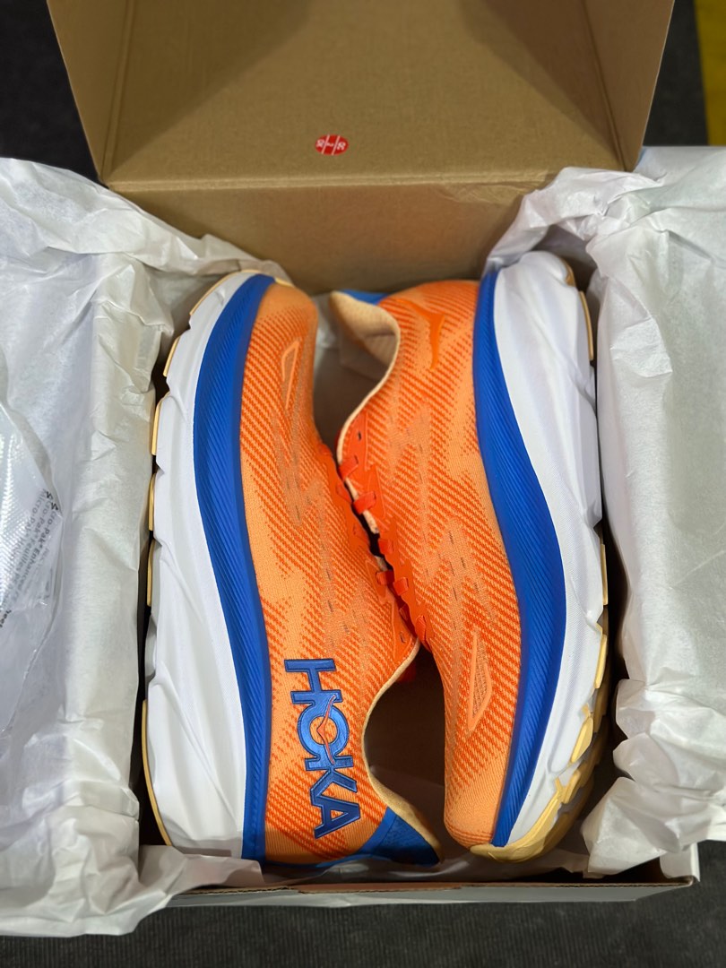 Hoka Clifton 9, Men's Fashion, Footwear, Casual shoes on Carousell