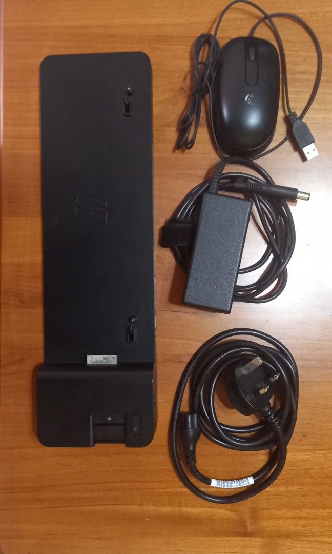 HP Slim Docking Station and Backpack, Computers & Tech, Parts ...